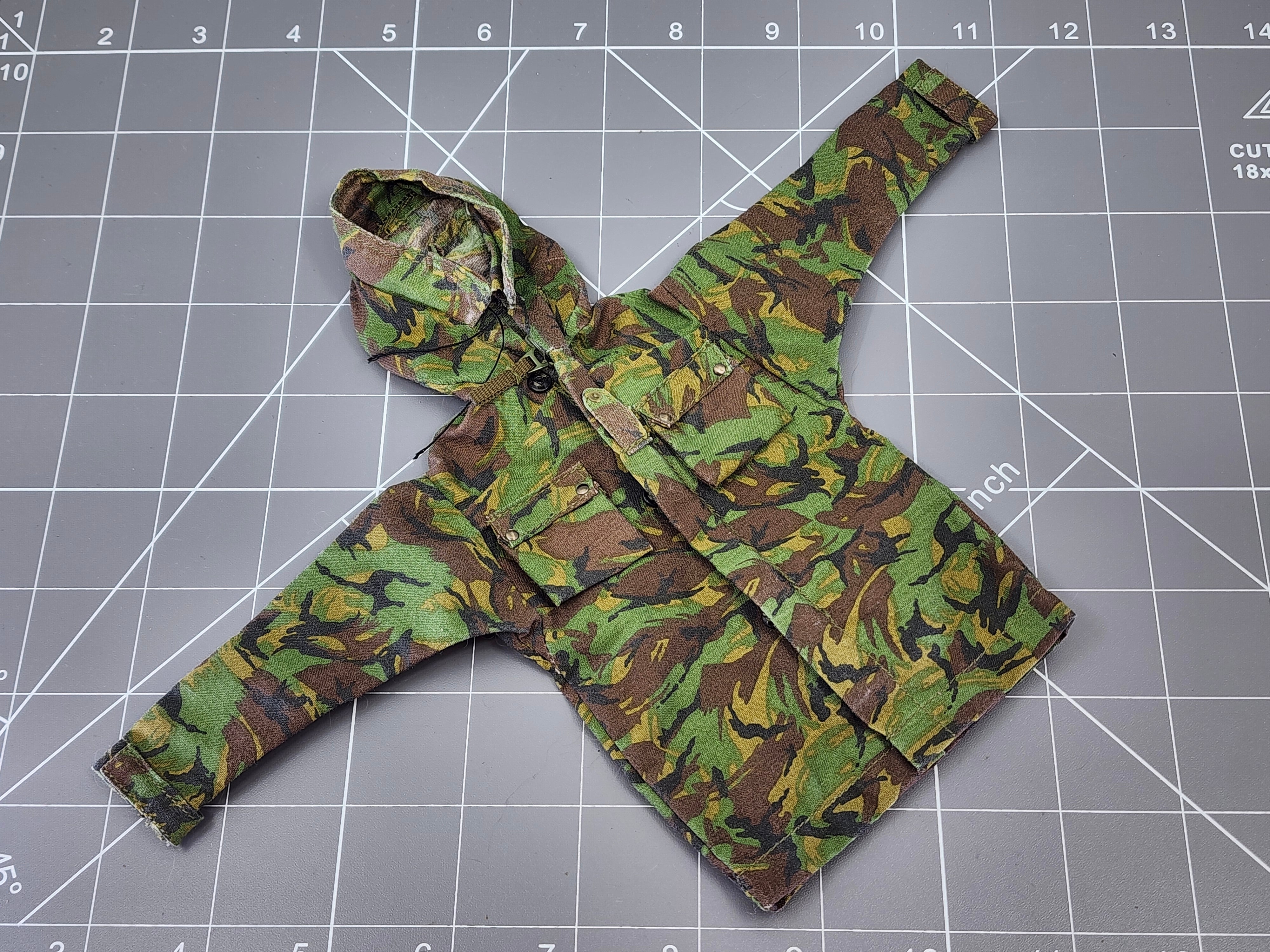 BAM 1/6 British DPM Camo Jacket W/ Hood (Barracks Sergeant) – BlackOpsToys