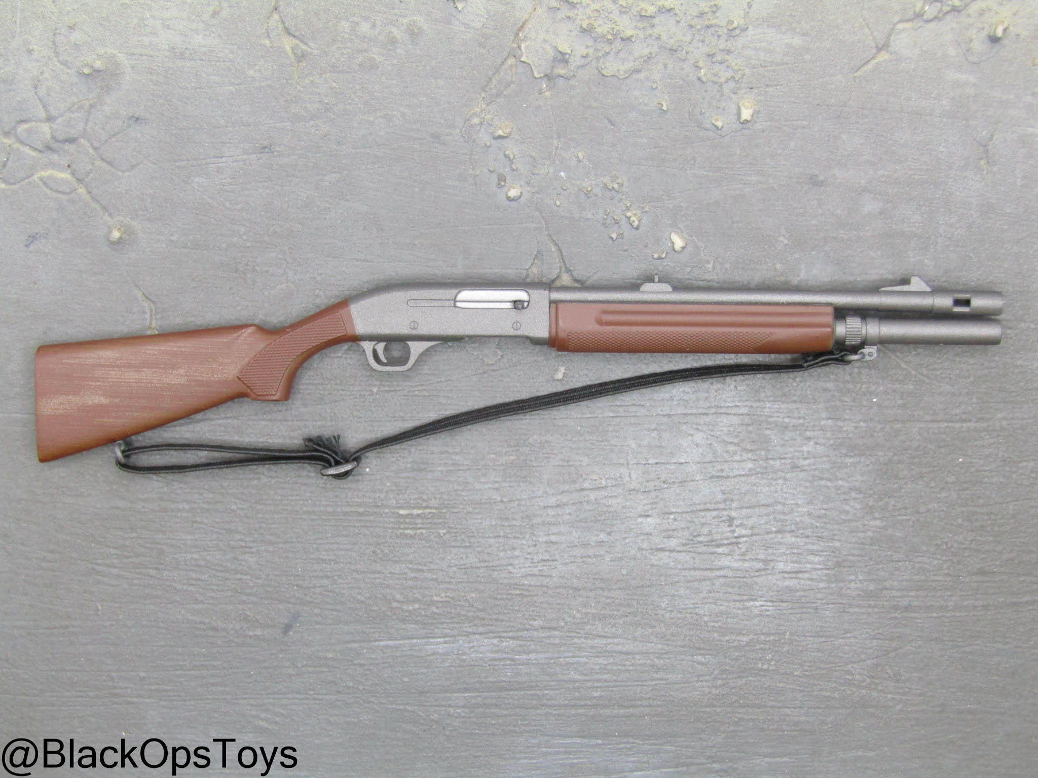 Remington M870 Shotgun w/Black Sling – BlackOpsToys