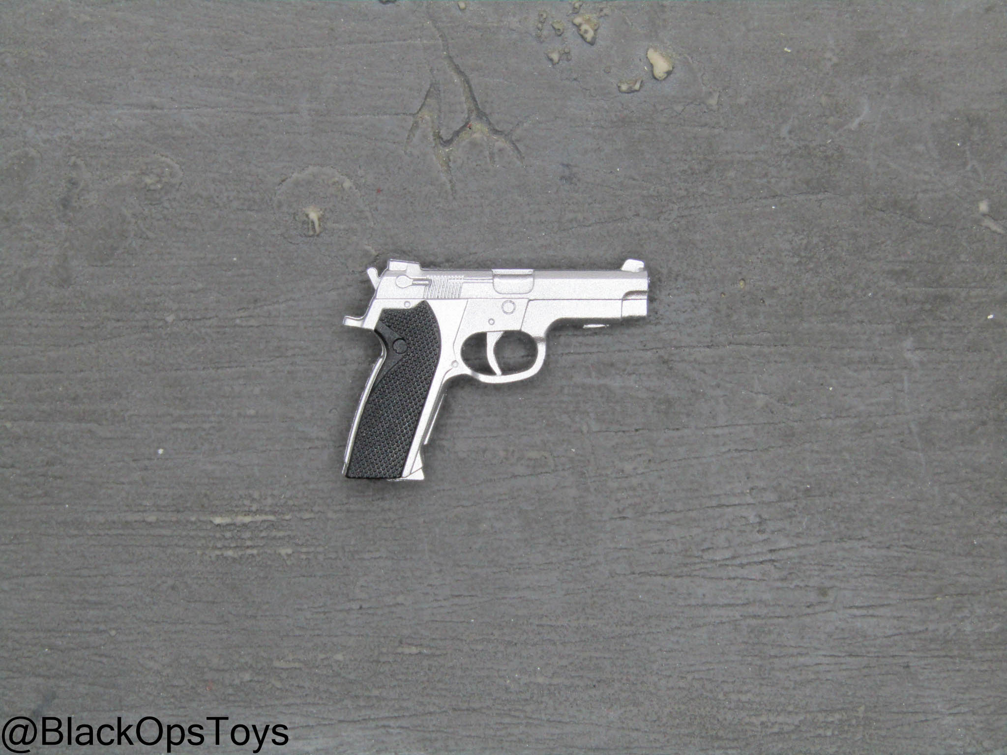 Killer Vincent - Smith & Wesson 5906 Pistol – BlackOpsToys