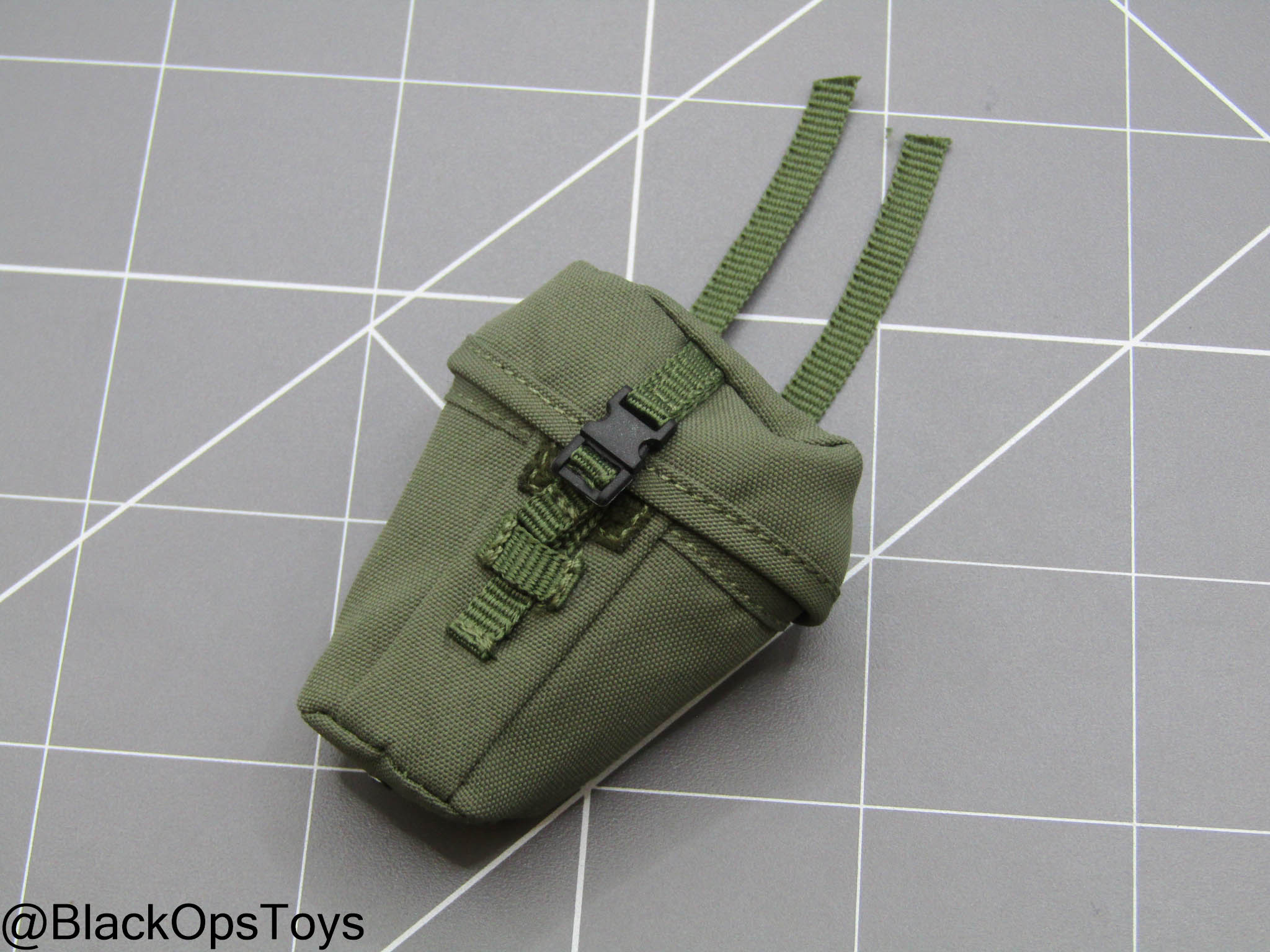 SDU Assault Team - Ranger Green Gas Mask Pouch – BlackOpsToys