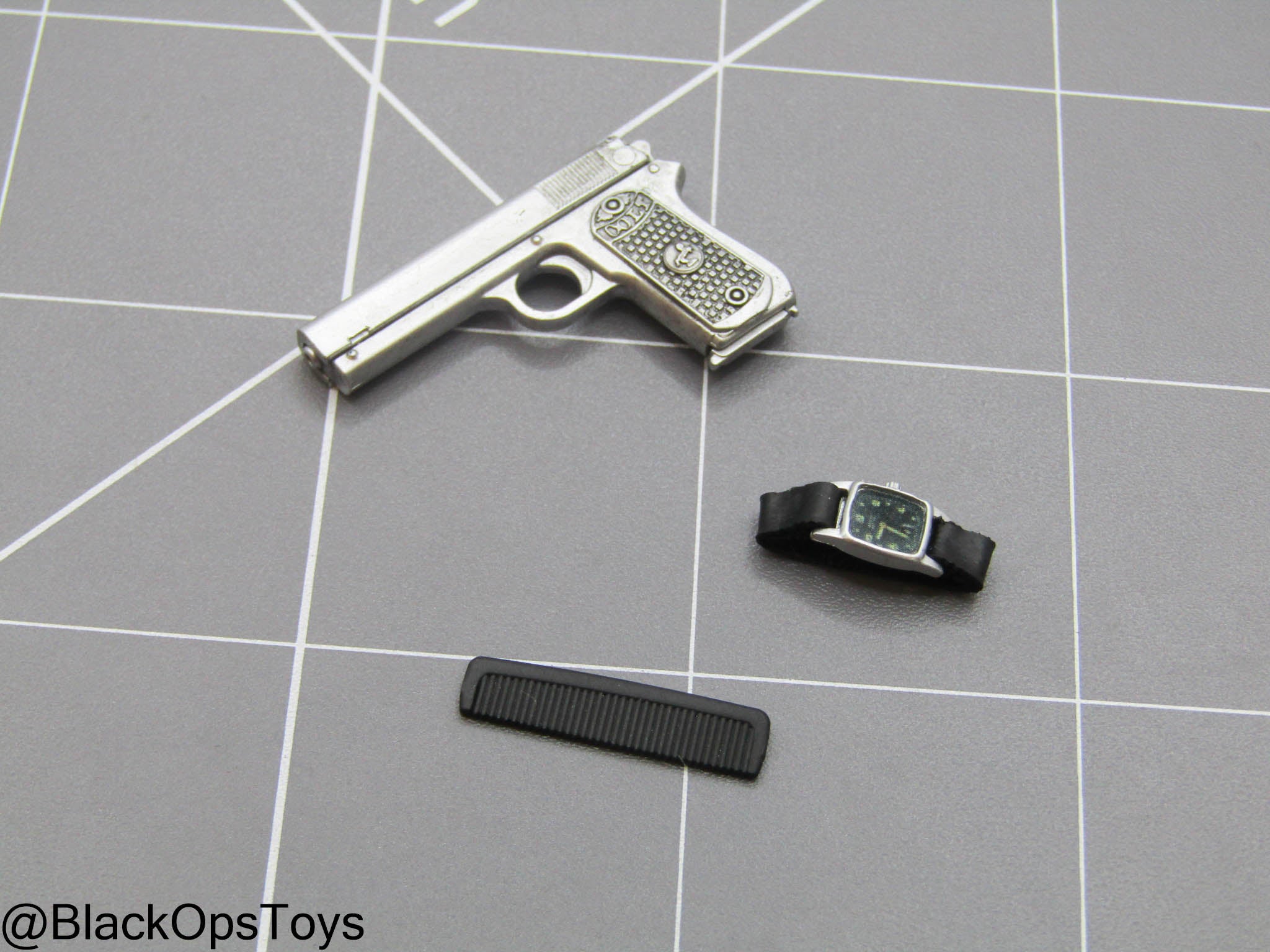 James Dean - Cowboy Ver - Pistol, Comb, & Watch Set – BlackOpsToys