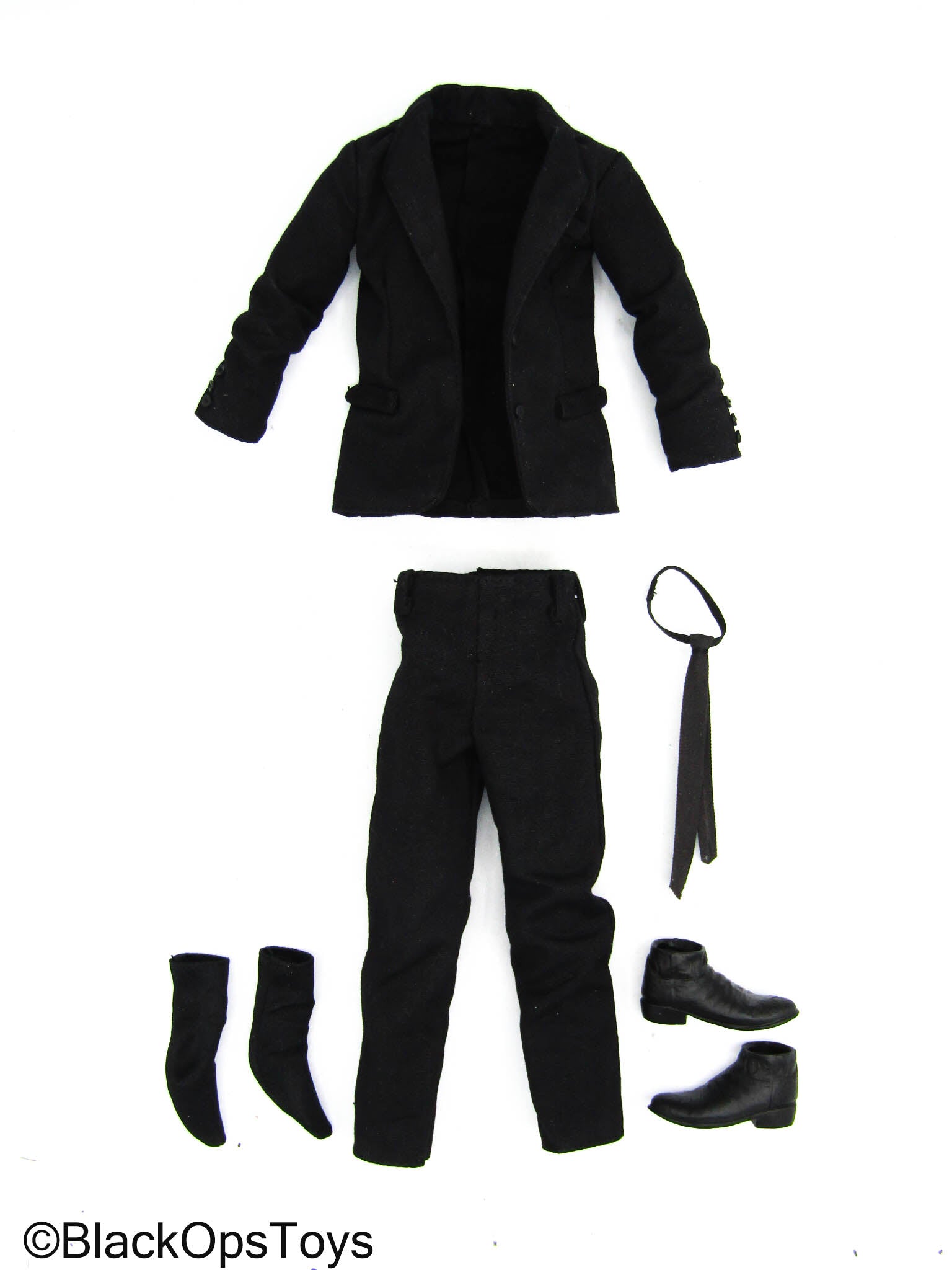 Reservoir Dogs - Black Suit w/Shoes & Tie – BlackOpsToys