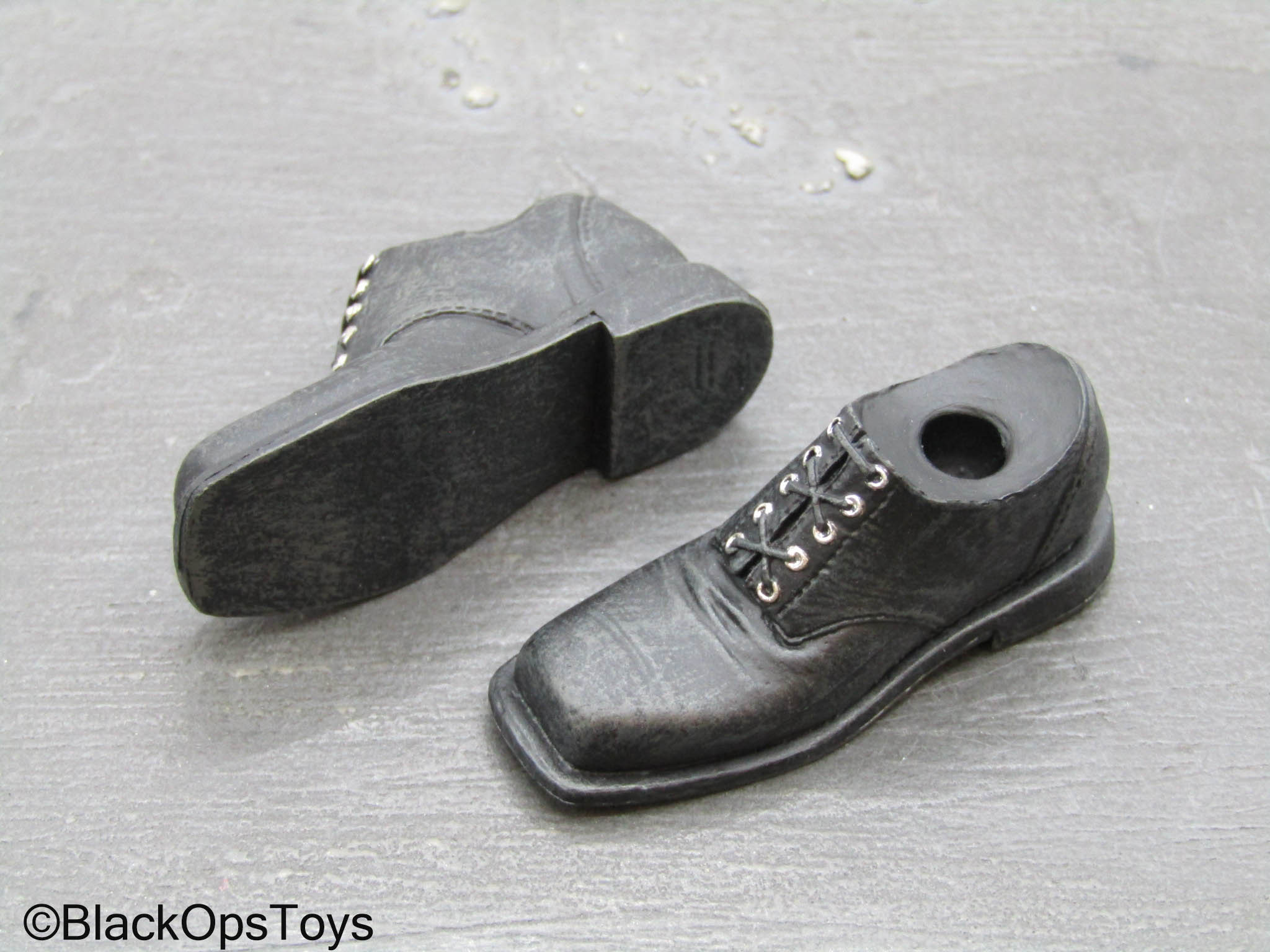 New York Butcher - Black Shoes (Peg Type) – BlackOpsToys