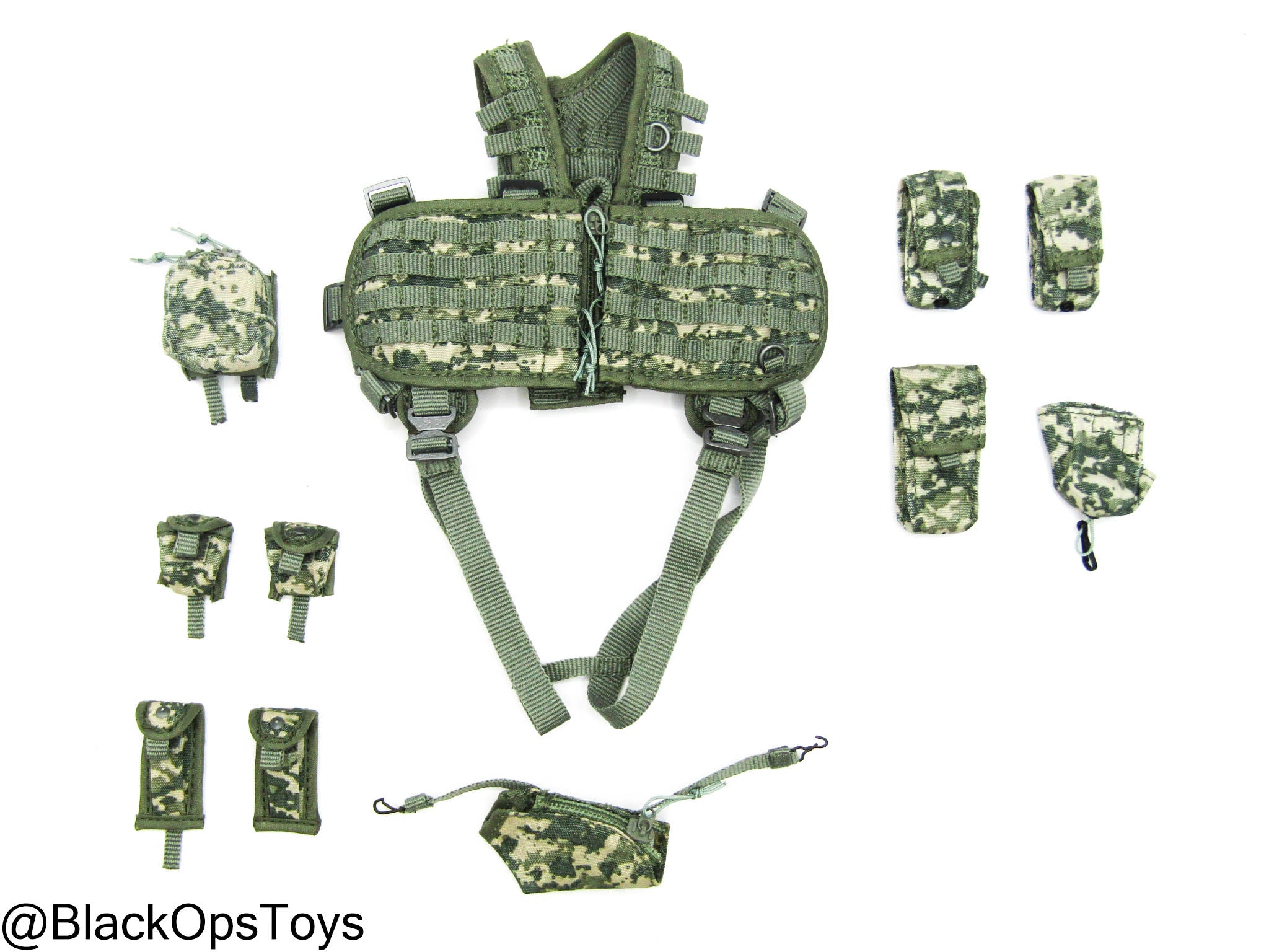 SOAR MOLLE Chest Rig w/Pouch Set – BlackOpsToys