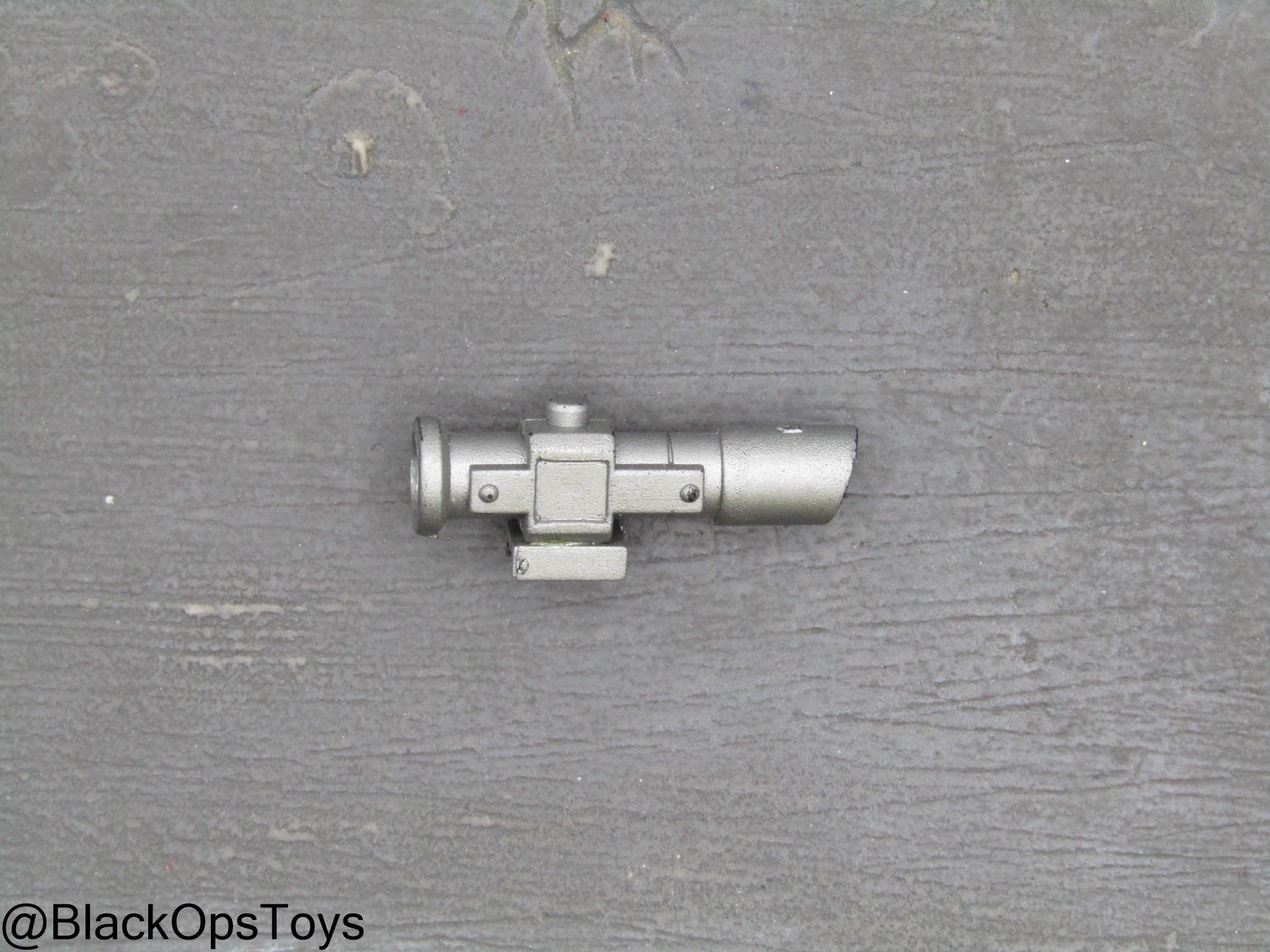 Silver Colored Futuristic Rifle Scope – BlackOpsToys