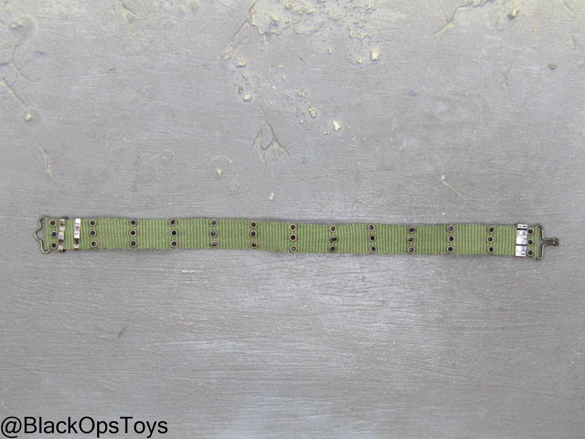 Vietnam Era OD Green Rivet Belt – BlackOpsToys