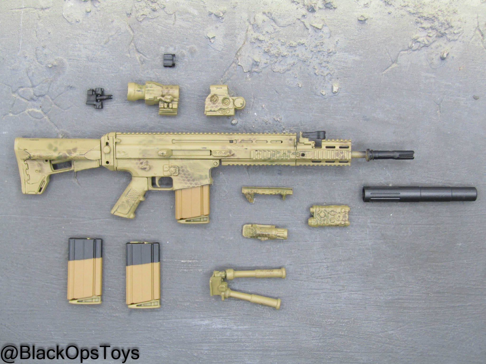 10th SFG Reconnaissance - Camo MK 17 MOD 0 Rifle w/Attachment Set ...