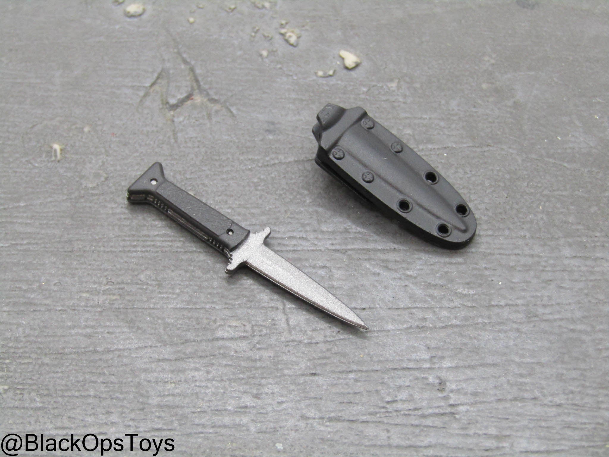SMU - Coalition Forces - Dagger w/Sheath – BlackOpsToys