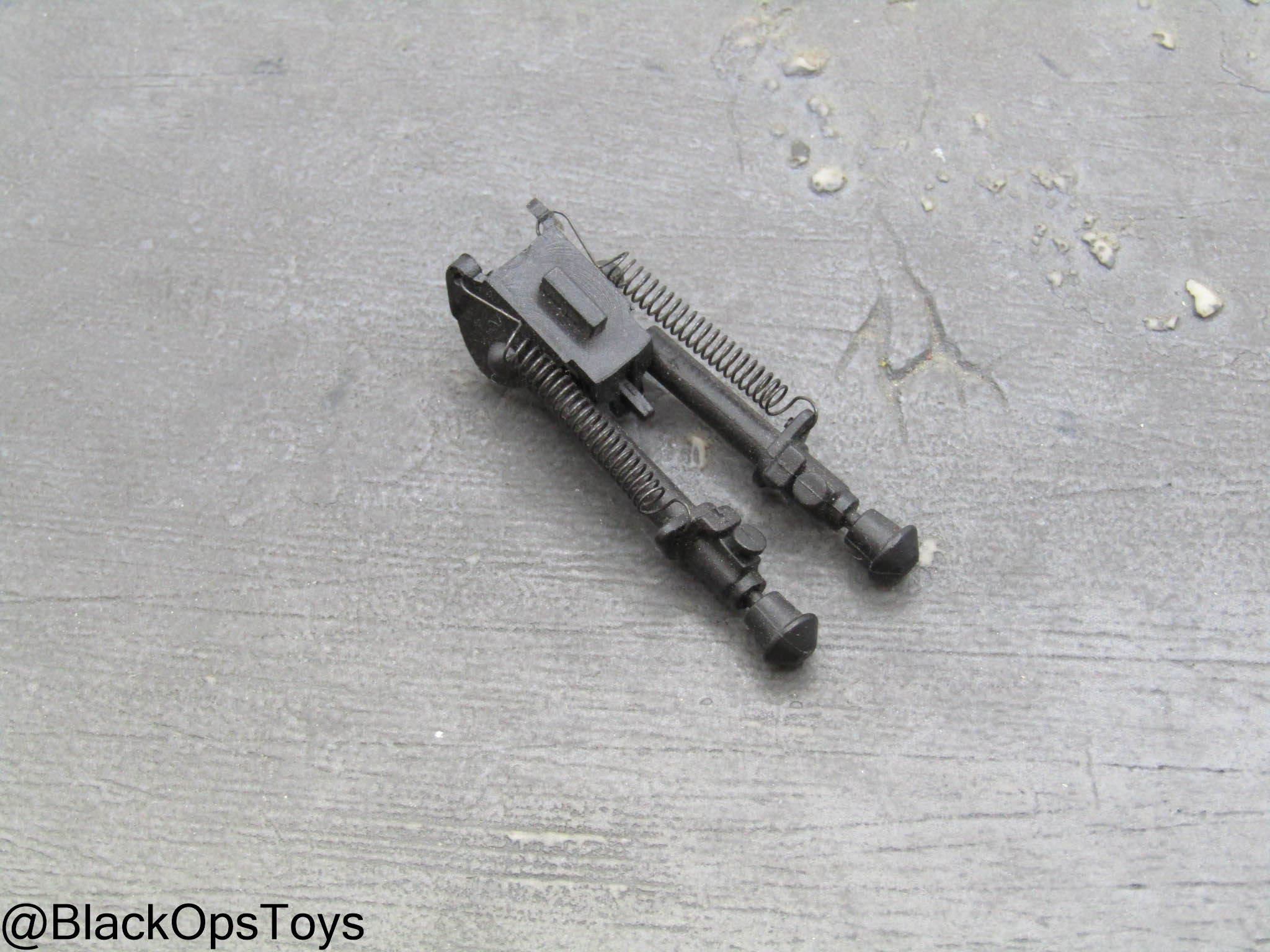 Black Extendable Bipod – BlackOpsToys