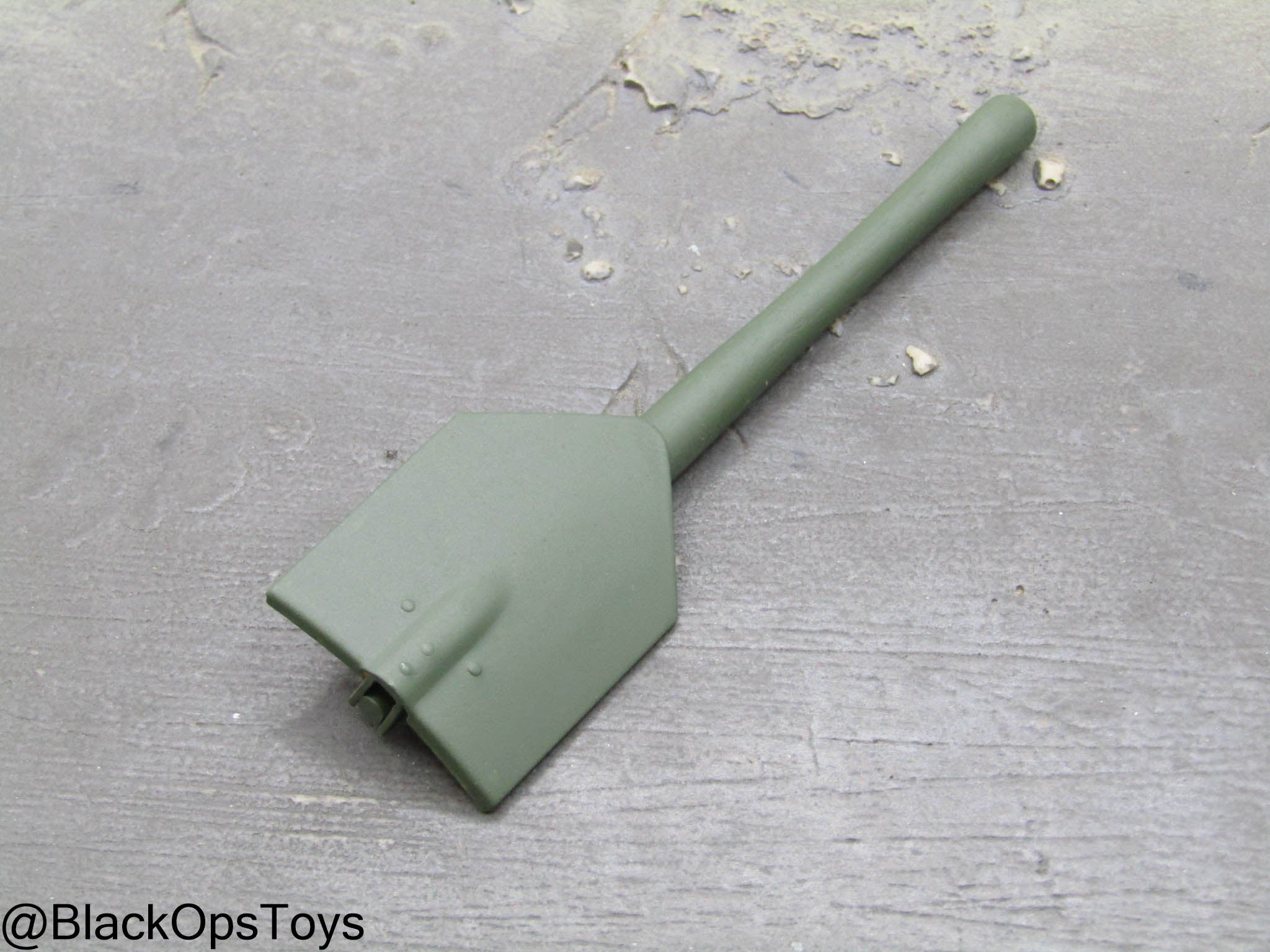 Vietnam Era Metal OD Green Entrenching Tool – BlackOpsToys