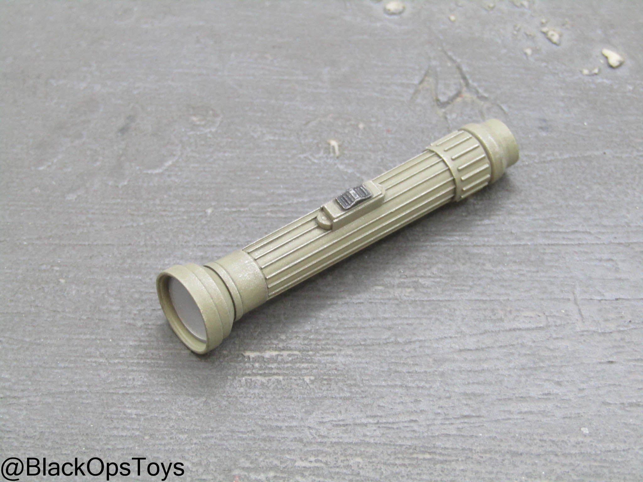 Missing In Action - Flashlight – BlackOpsToys