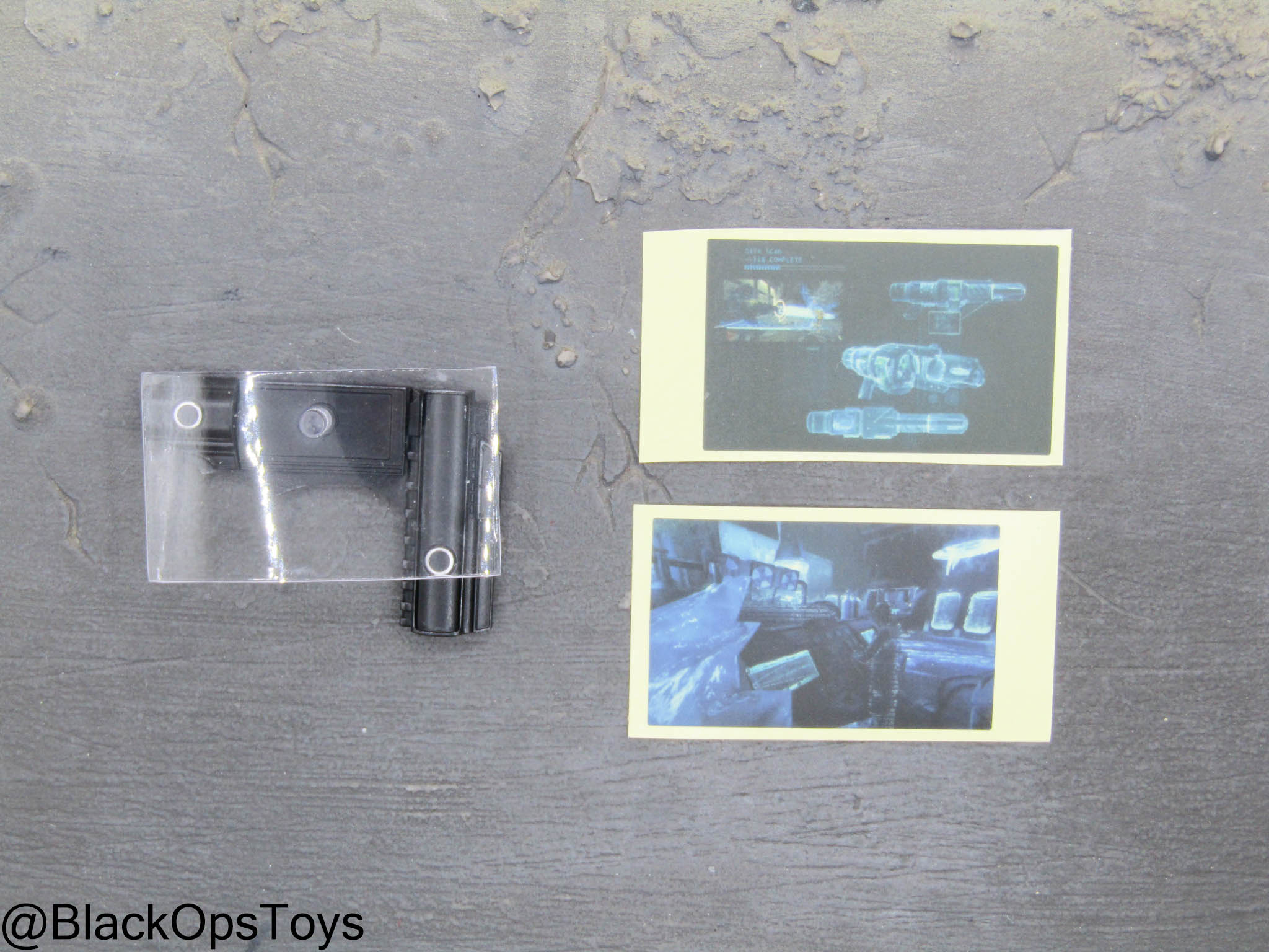 Batman Arkham Origins - Crytographic Sequencer w/Sticker Displays ...