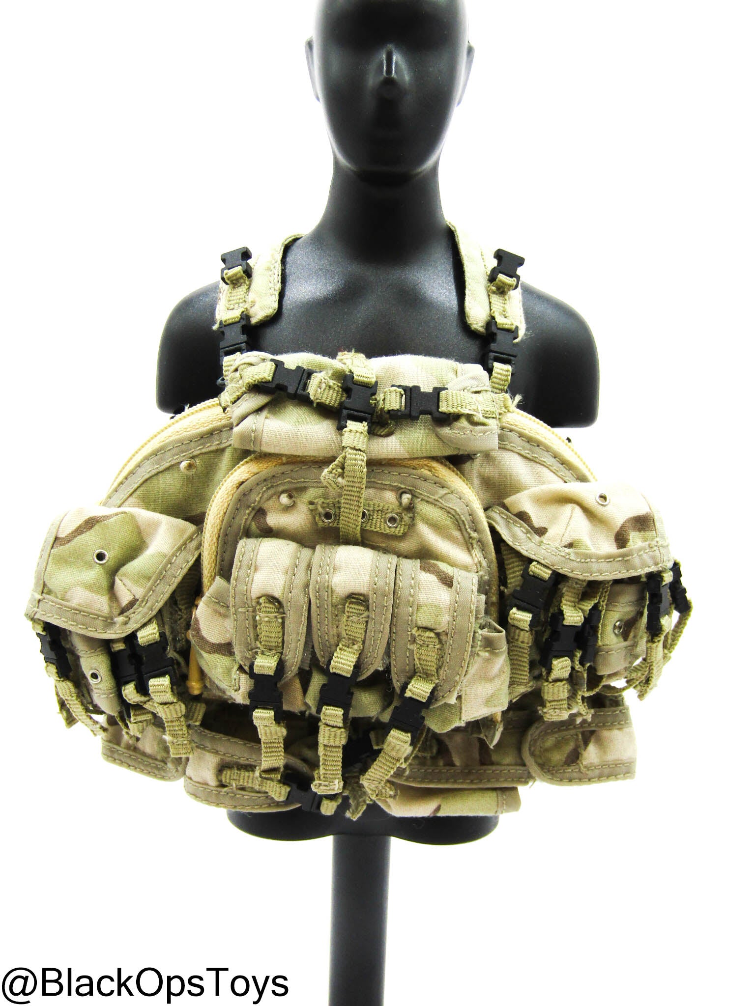 3C Desert Camo Chest Rig – BlackOpsToys