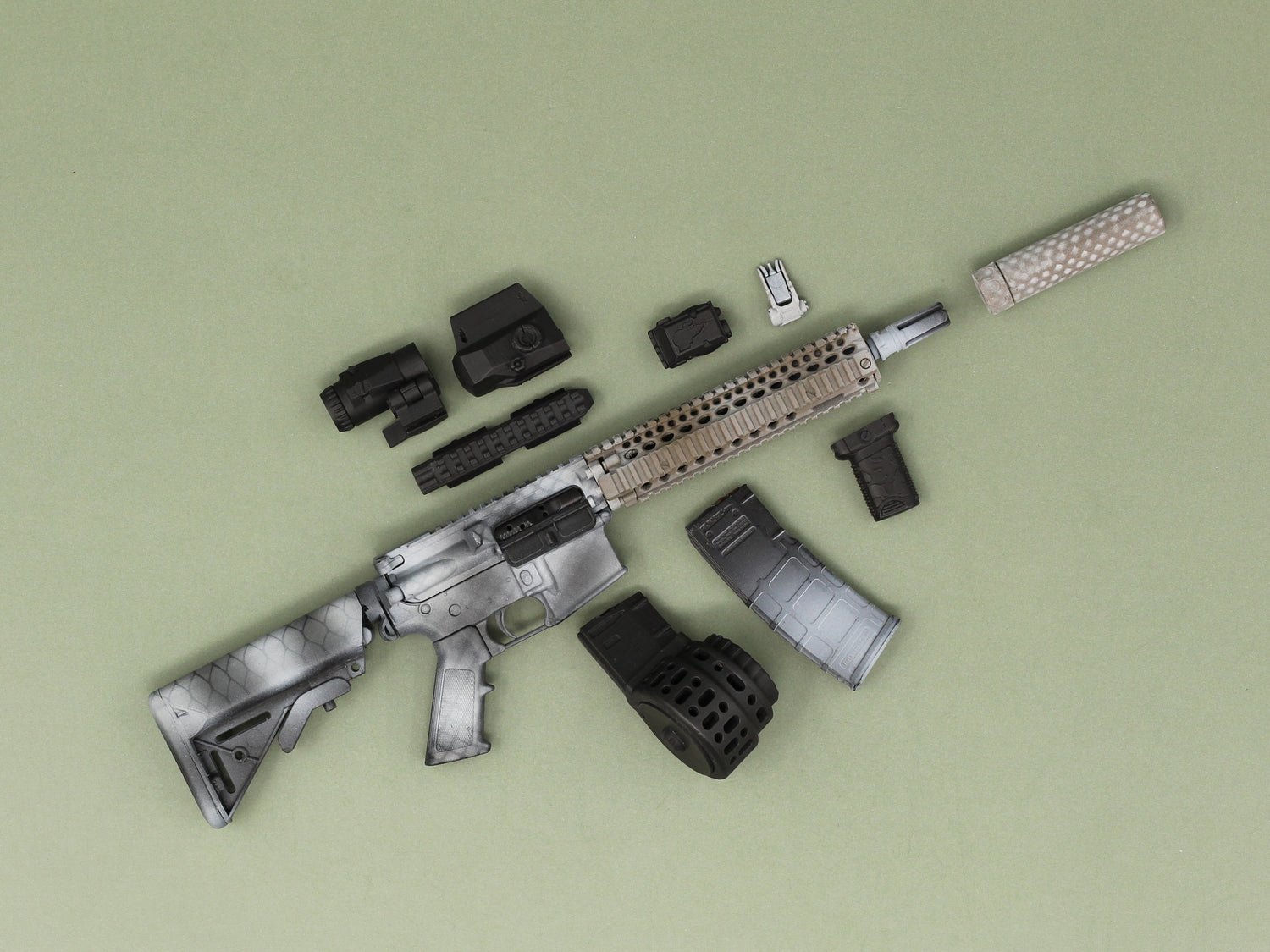 1/6 - Custom - Snow Camo M4 Rifle w/Magnetic Attachment Set – BlackOpsToys
