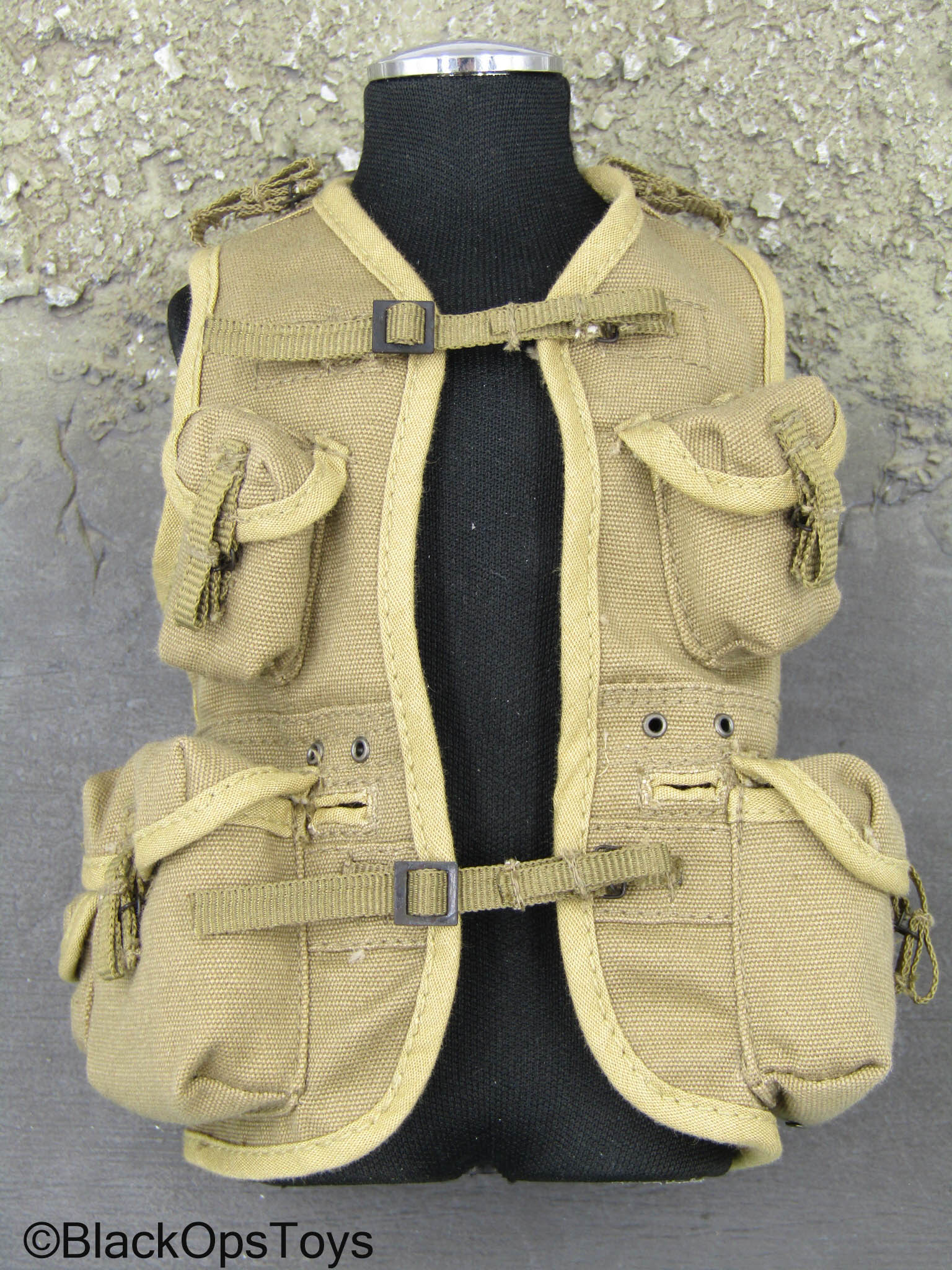 Rare WWII - US 5th Ranger Battalion - Tan Combat Vest – BlackOpsToys