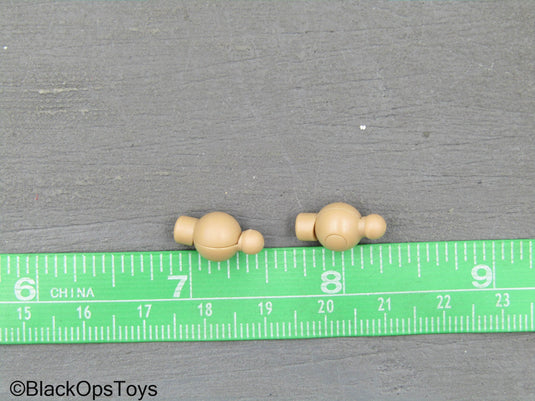 Den Of Thieves - Male BBK Wrist Pegs – BlackOpsToys