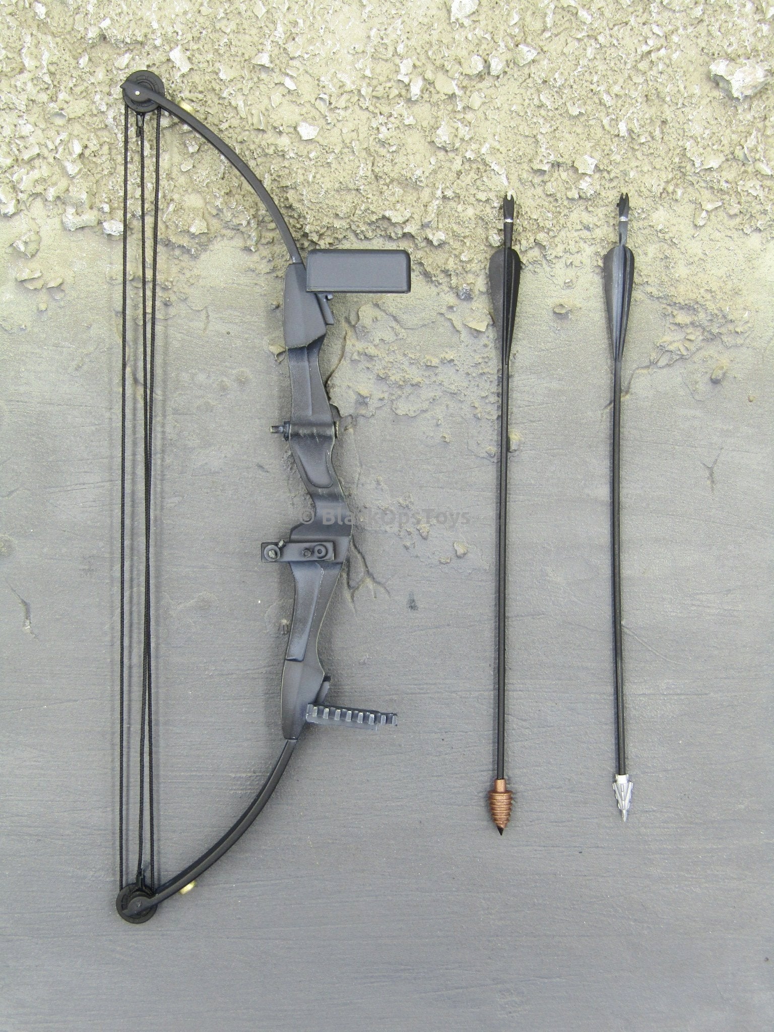 Jungle Battlemaster RAMBO Bow & Arrows Set – BlackOpsToys