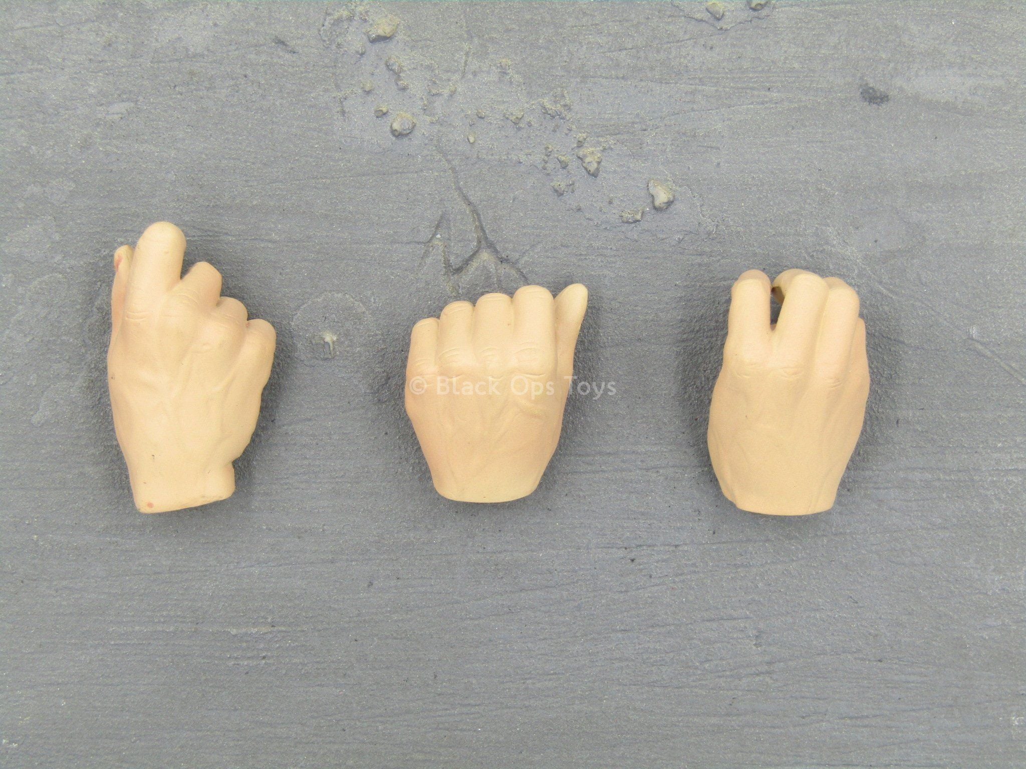LOTR - Legolas - Hand Set (x3) – BlackOpsToys