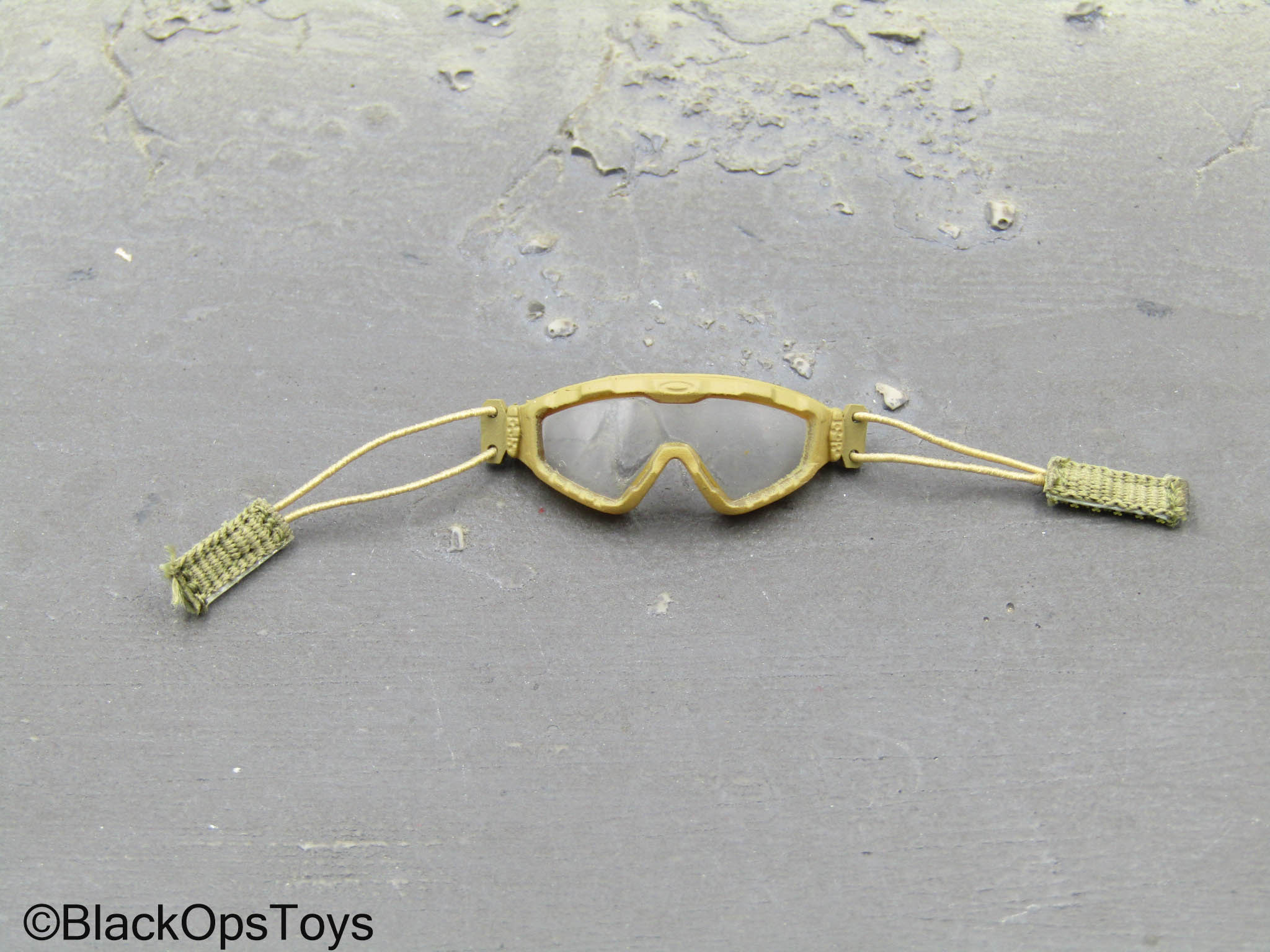 SMU CCT Tier 1 Op. - Hook & Loop Goggles – BlackOpsToys