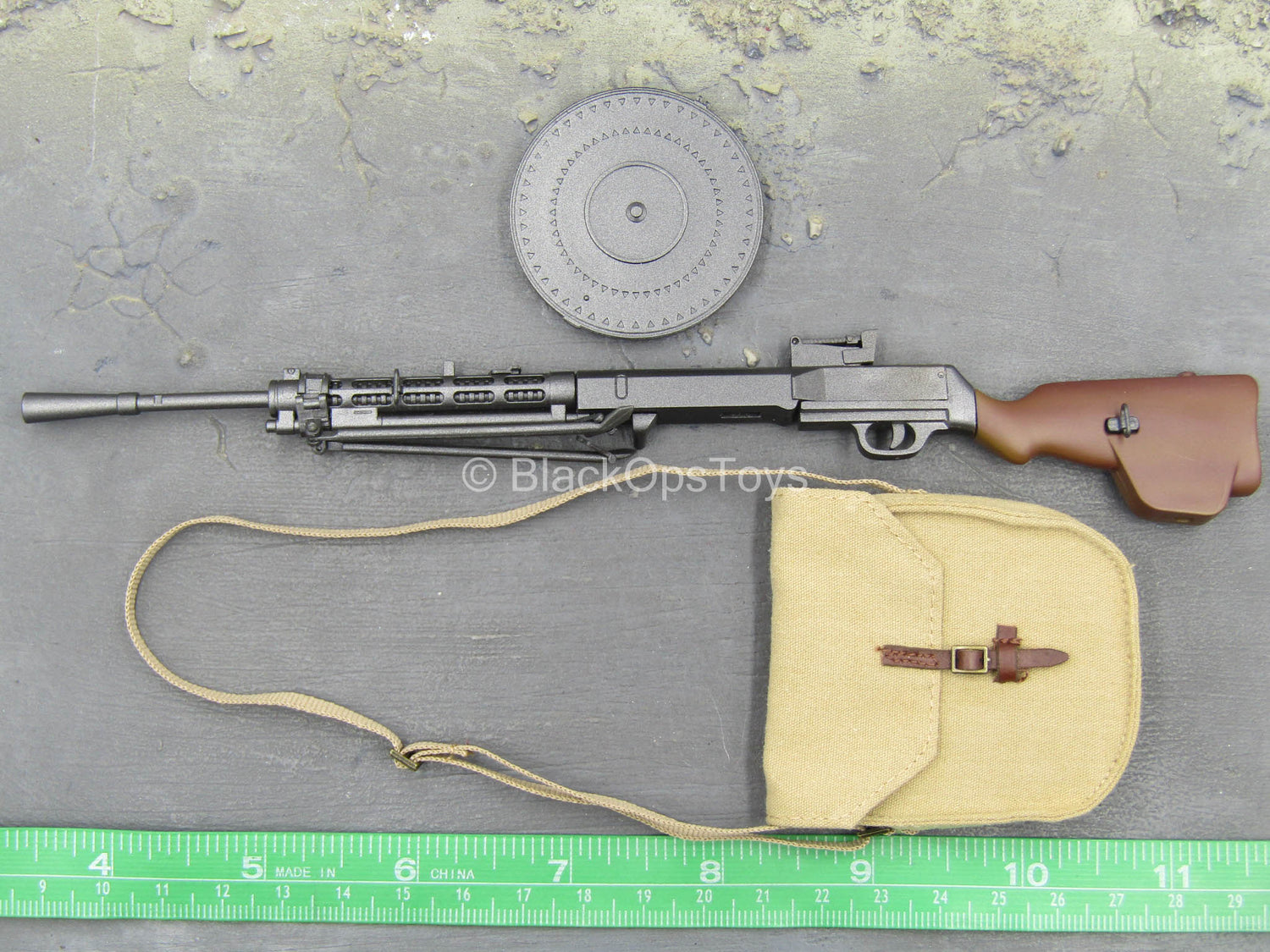 Brave In Triangle - DP-28 Light Machine Gun – BlackOpsToys