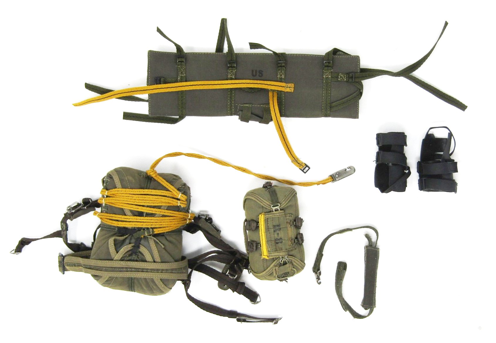 US Army Airborne Rangers Jump Pack w/Static Line & Reserve Parachute ...