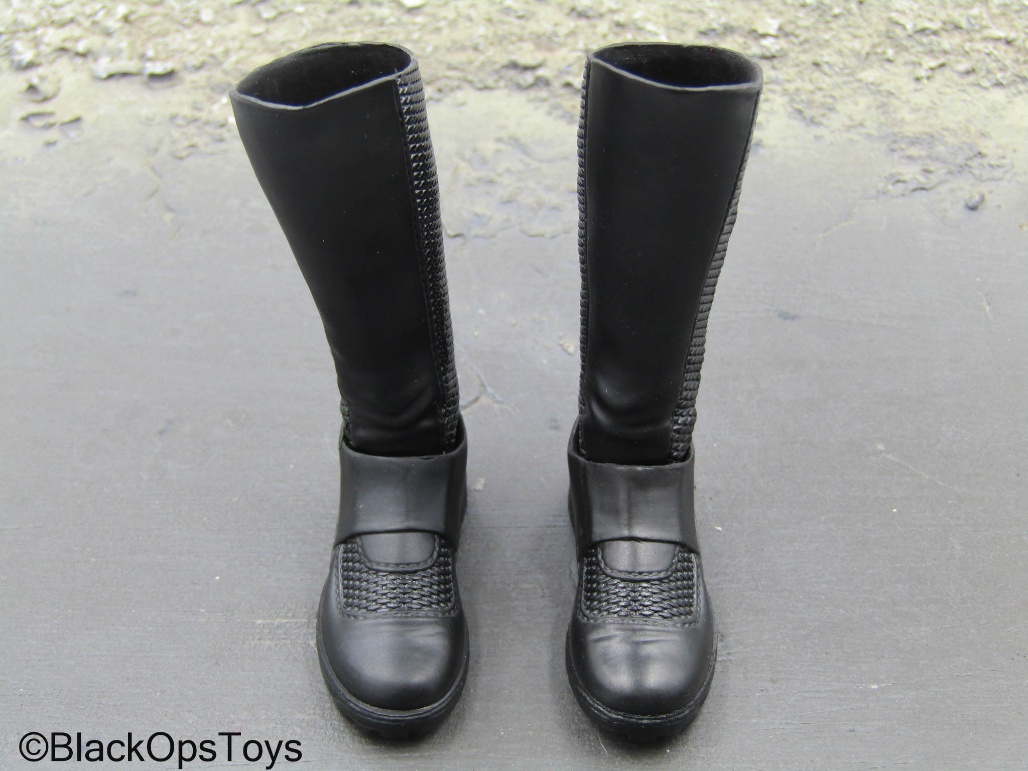 Batman Begins - Black 2-Part Boots (Peg Type) – BlackOpsToys