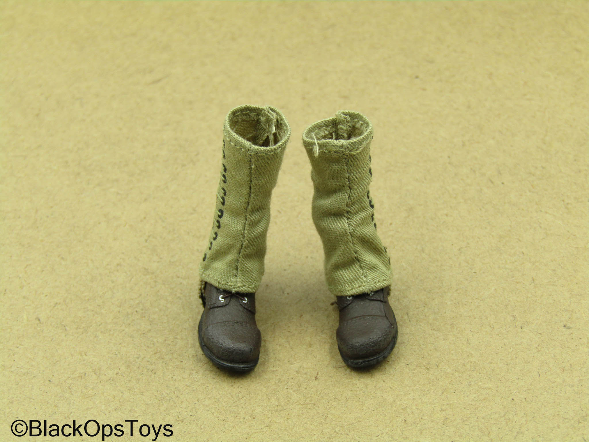 1/12 - US Army Rangers - Brown Boots w/Gaiters (Peg Type) – BlackOpsToys