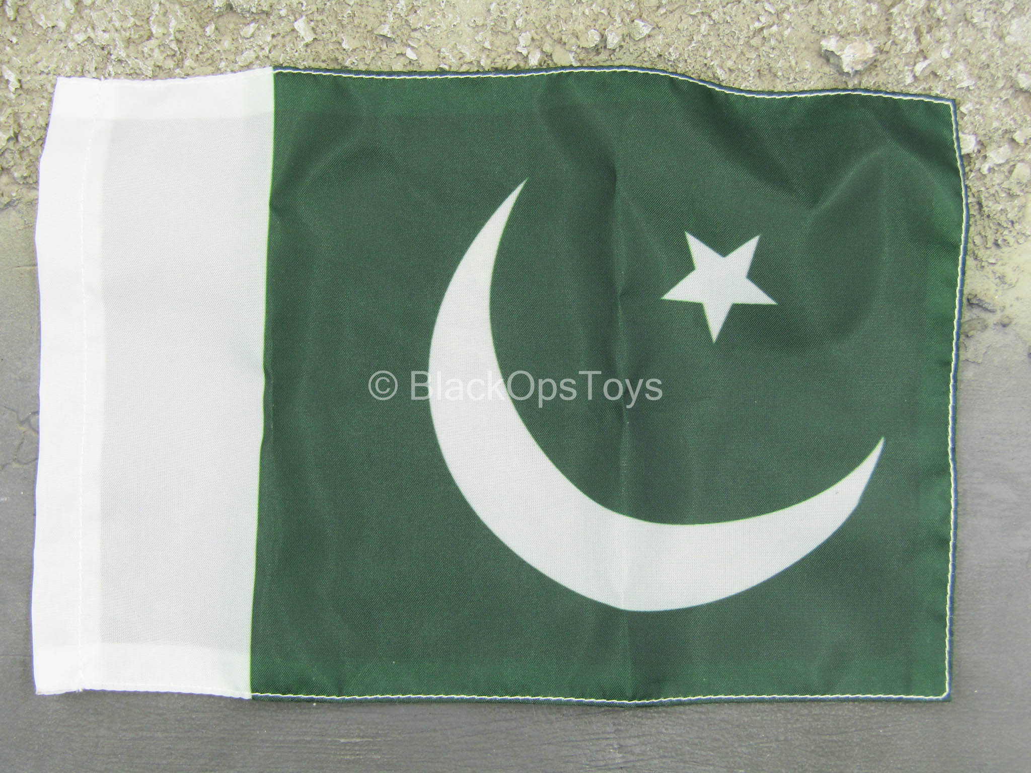 Pakistan Brothers Guard - Pakistani Flag – BlackOpsToys