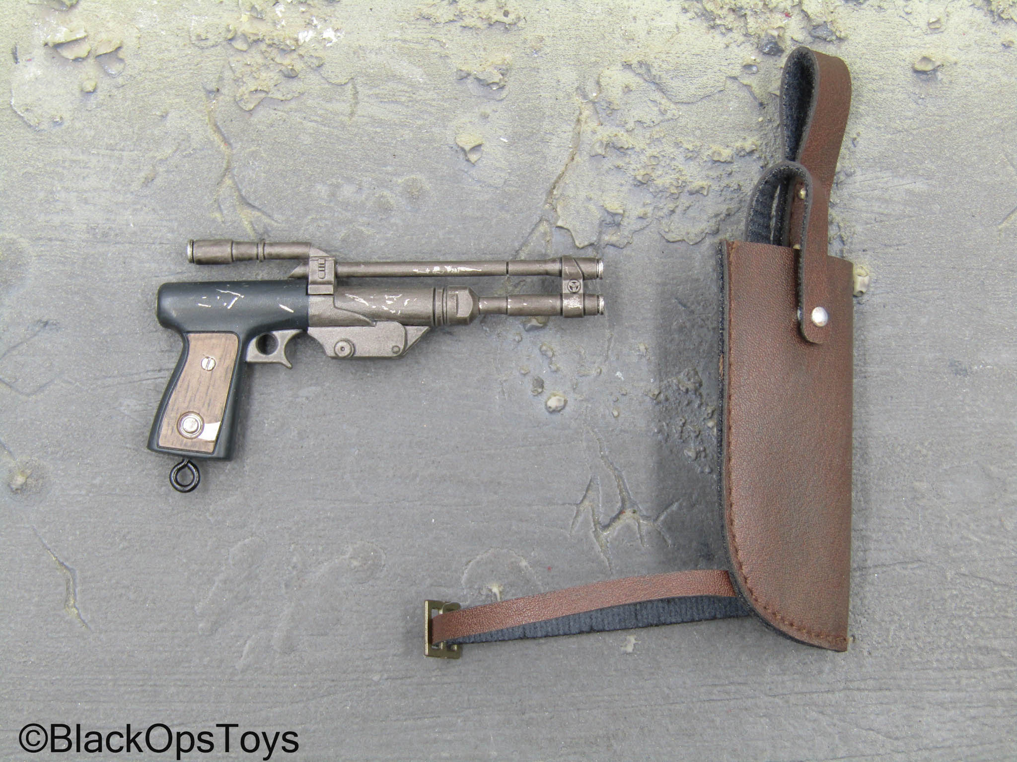 Mandalorian Blaster Pistol
