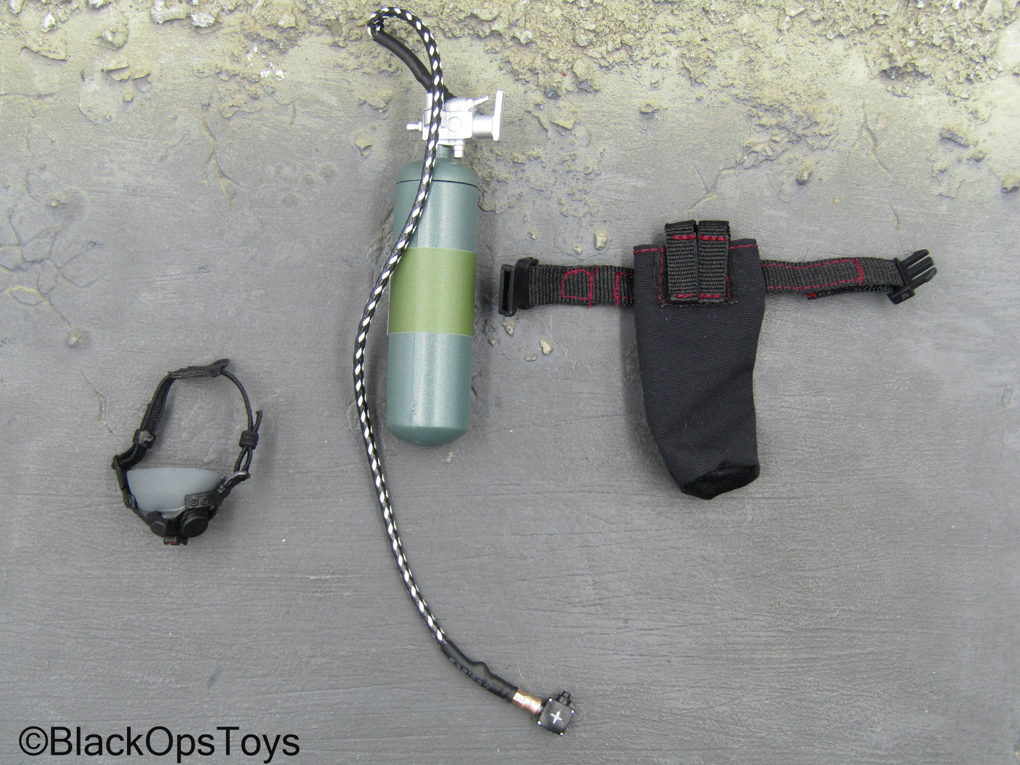 Oxygen Tank And Mask