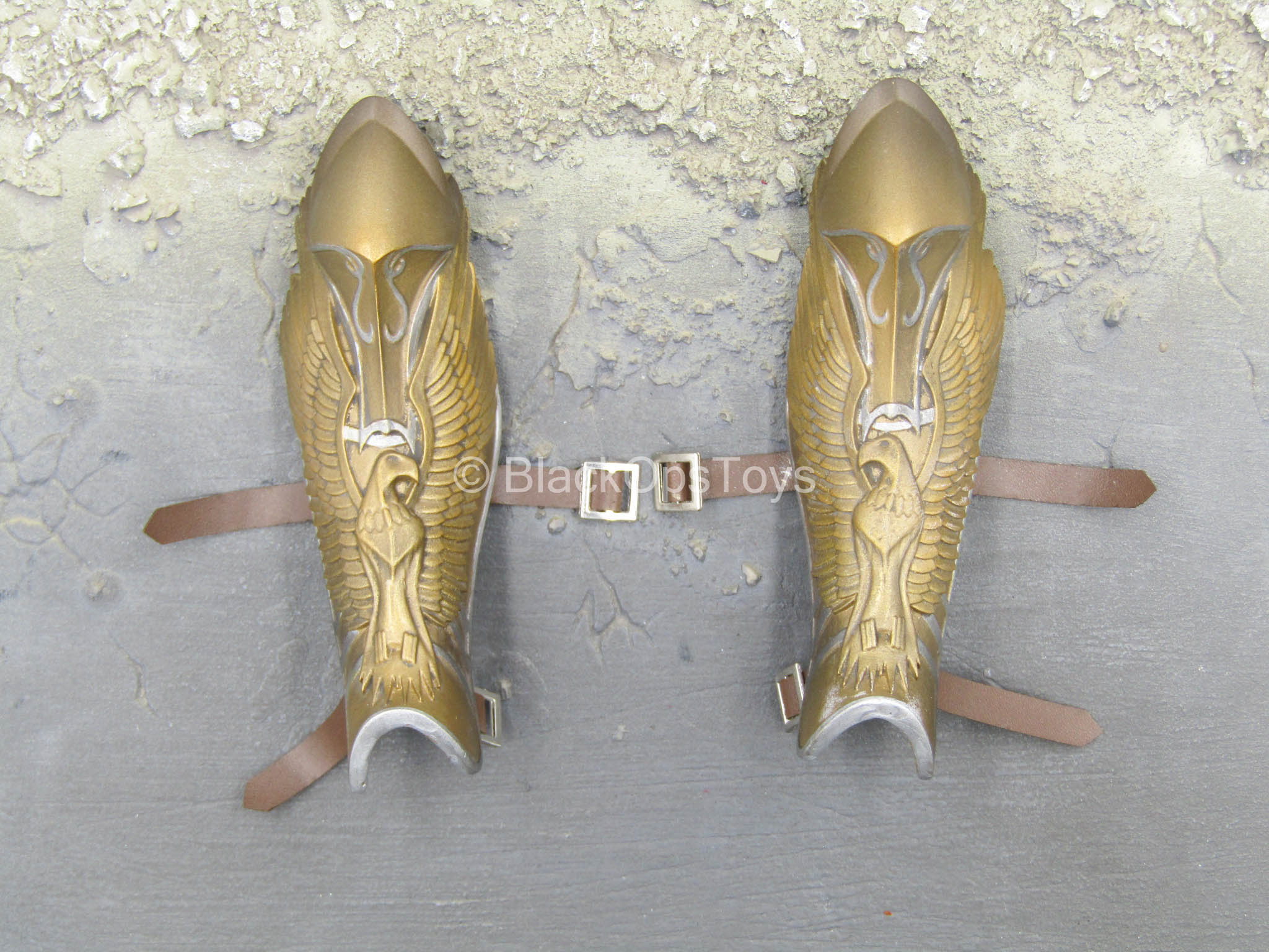 Barbarian - Gold-Colored Leg Armor – BlackOpsToys