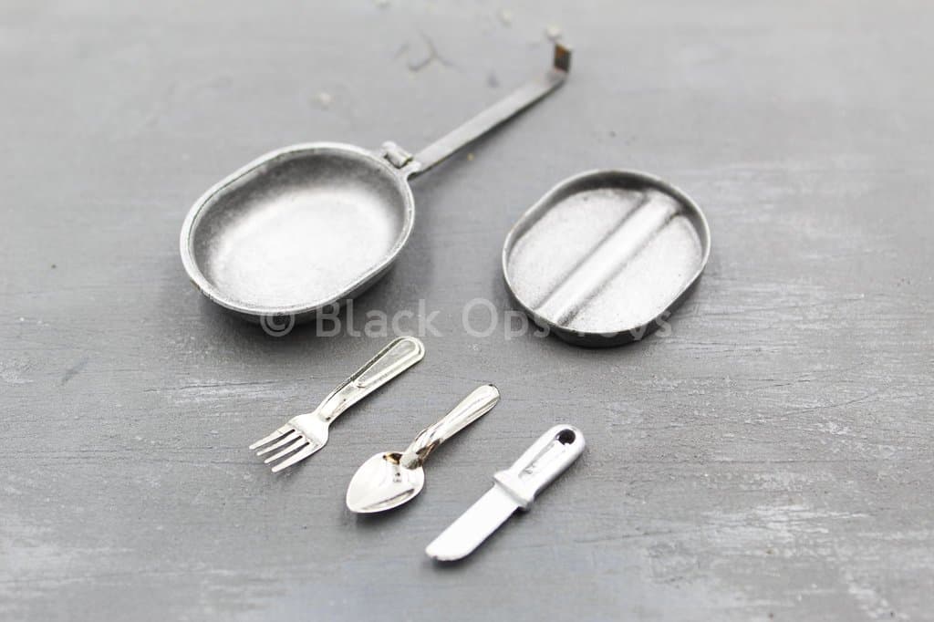 WWII - 82nd Airborne Division - Metal Mess Kit – BlackOpsToys