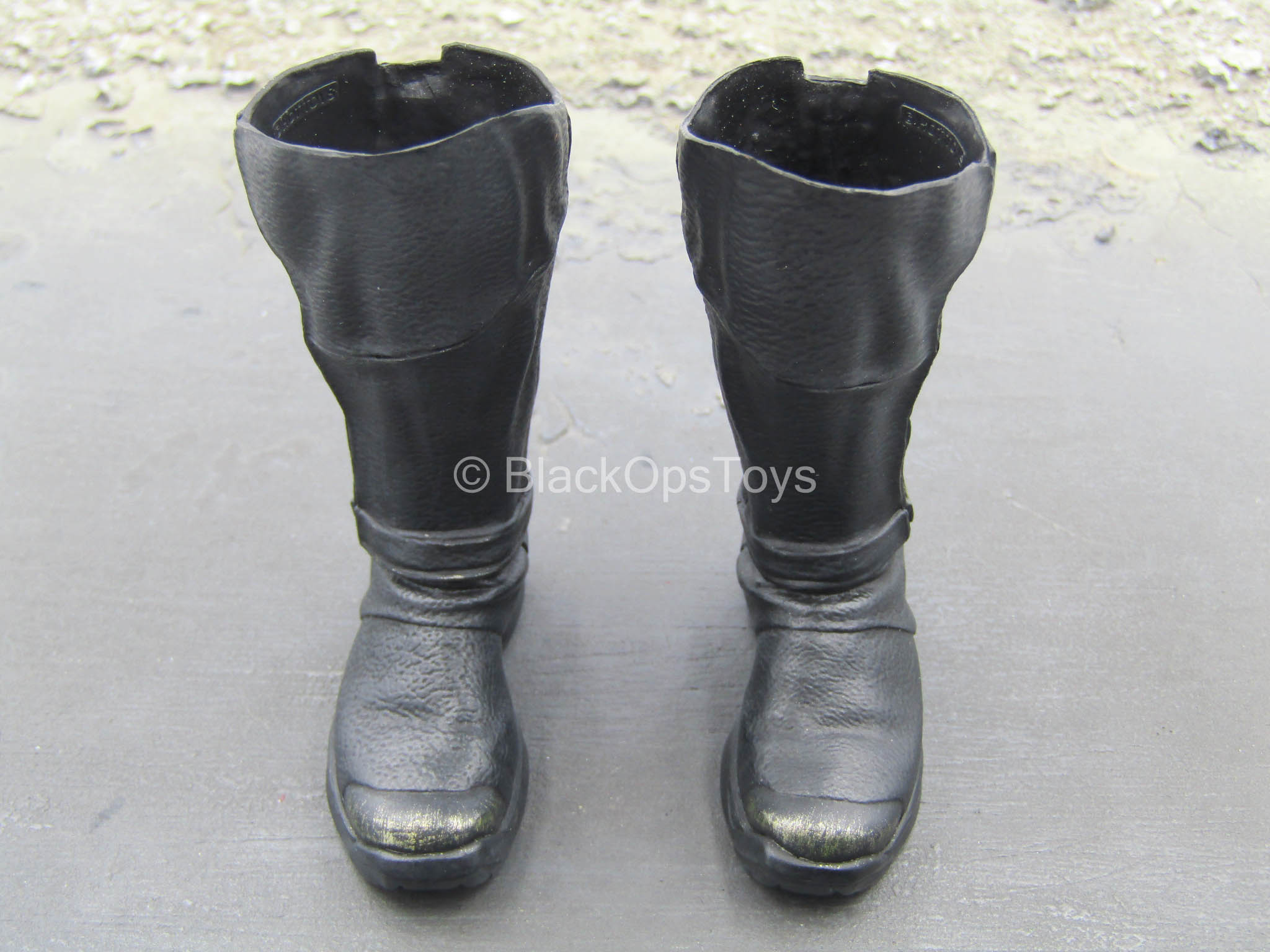 Batman v Superman - Black Boots (Peg Type) – BlackOpsToys