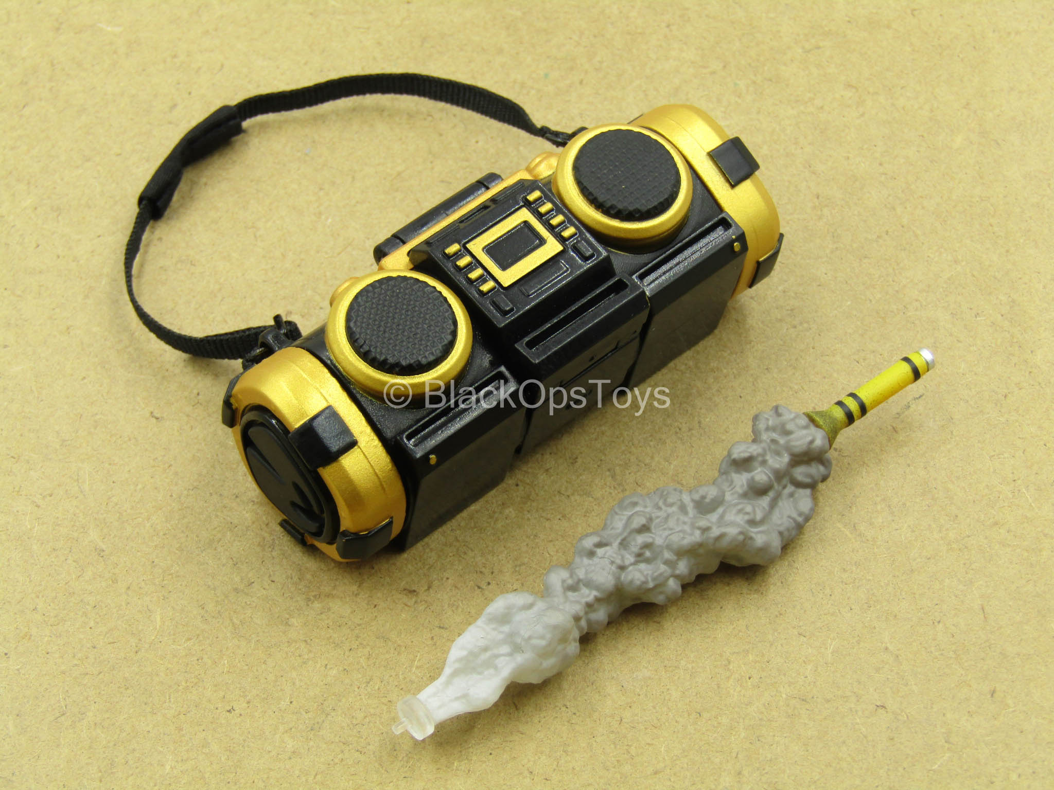 1/12 - Secret Agent Gomez - Boombox Rocket Launcher – BlackOpsToys