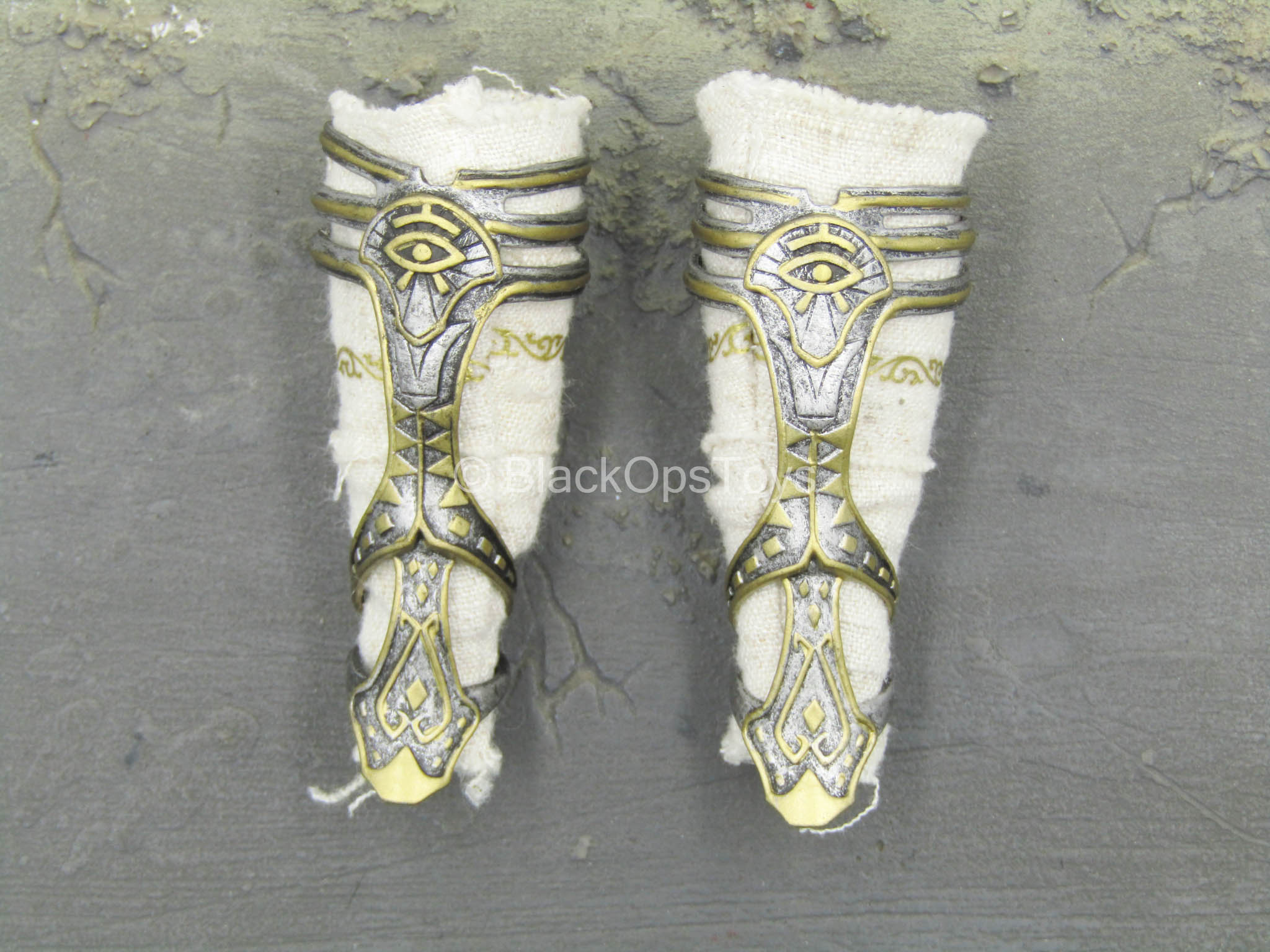 Horus Guardian of Pharaoh - Silver - Shin Guards – BlackOpsToys